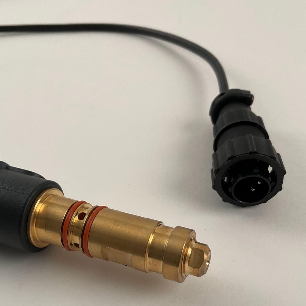 15 Series (180A) Flex Neck MIG Gun, w/4-Pin Amphenol Trigger Connectio ...